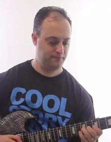 How To Play Major And Minor Pentatonic Guitar Scales Guitar Control