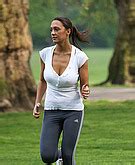 Cassie Sumner And Her Sexy Sporty Outfit HQ Celebrity