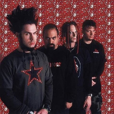 Pin By Phunkyspit On Pins N Needles Band Wallpapers Singer Emo Goth