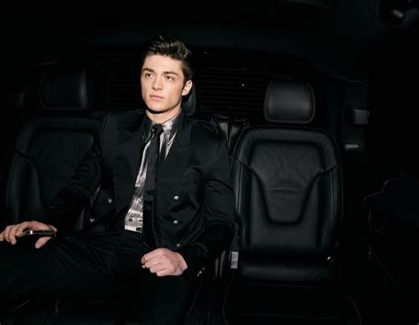 Pin On Asher Angel Attractive People Actors Asher