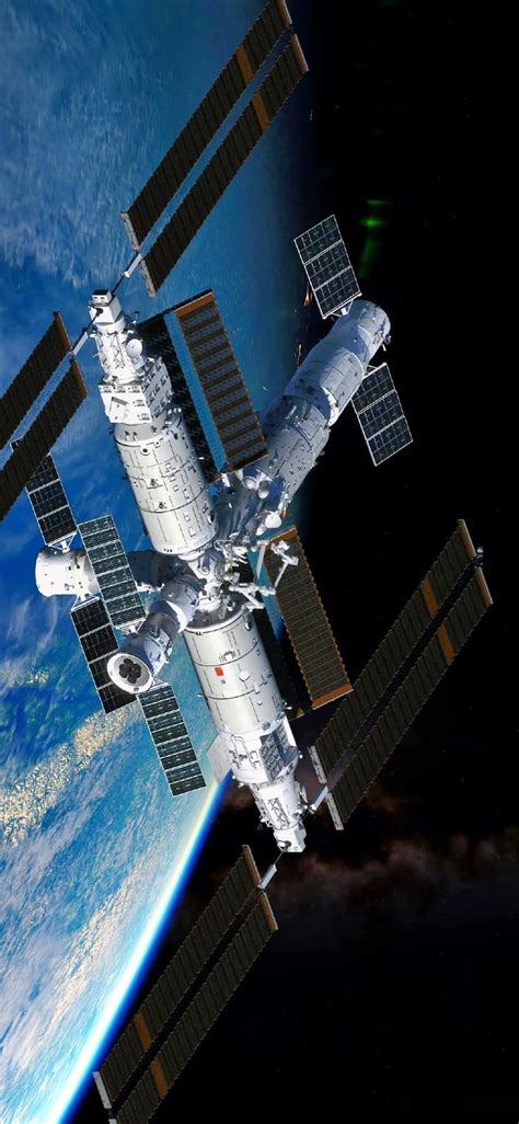 你看这个空间站多漂亮，我们中国的 中国 来自天空菌 微博 Space Travel Space Crafts Space Station