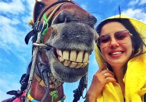 بیوگرافی شیدا یوسفی و همسرش عکس ها و اینستاگرام او