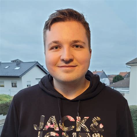 Jan Gombert Mediengestalter Digital Und Print Raab Werbeagentur