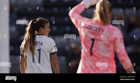 Spokane Wa March 28 Seattle Reign Fc Defender Sofia Huerta 11