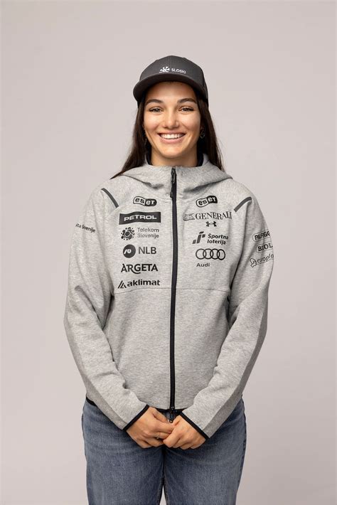Caterina Sinigoi šesta In Sedma V Slalomu Na Kronplatzu Slosport