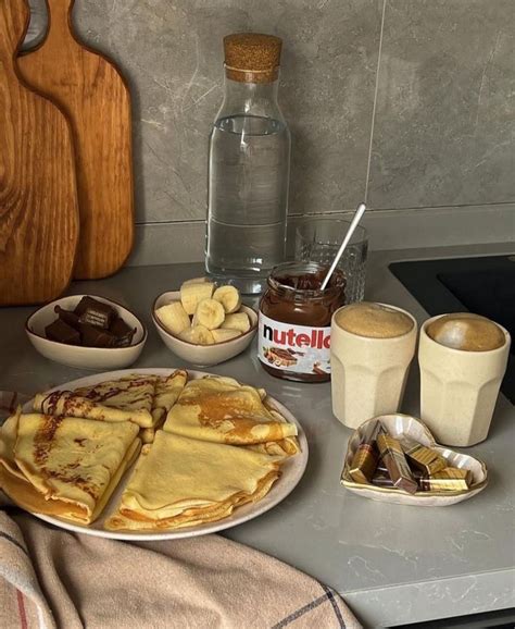 Pin by ♡Ͳ𝙰𝙽𝚈𝚄𝚂𝙷𝙰♡ on Еда | Cafe food, Food obsession, Food cravings