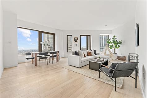 75 Wall Street Unit 34c Compass