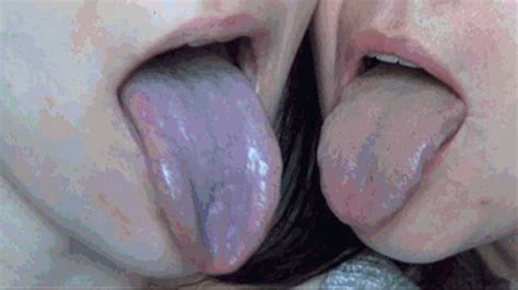 TONGUES COMPARING AND FACE LICKING 4Mb Lory S Passionate Fantasies Clips4sale