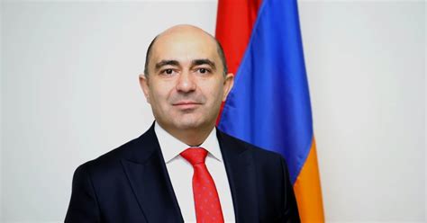 Էդմոն Մարուքյանը հատուկ հանձնարարություններով դեսպանի պաշտոնից ազատման դիմում է ներկայացրել