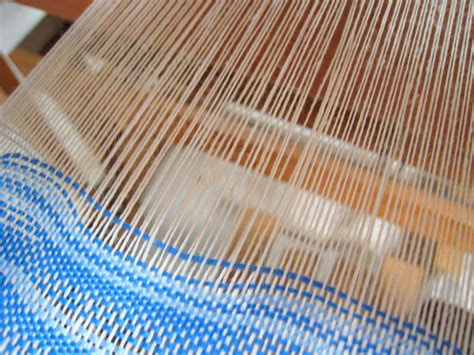 Weaving Cloth With Wavy Wefts Close Up Peggy Osterkamp S Weaving Blog