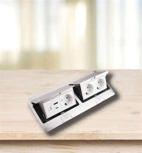 Выдвижная встраиваемая розетка в пол 3 розетки Usb Type C