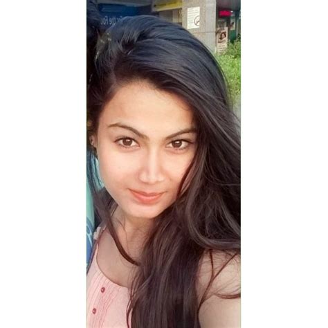 about pratibha parashar medium