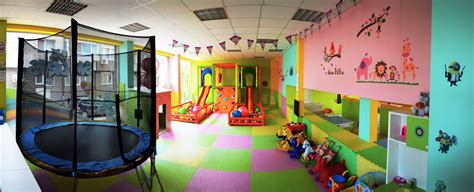 Детски клуб Смърфовете детско парти рожден ден