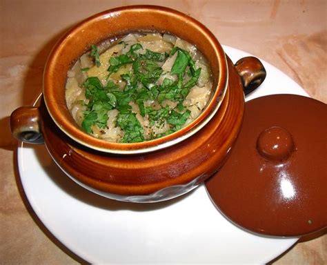 Картошка в горшочках в духовке рецепты с мясом грибами