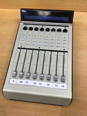 Gear Hunter Mackie MCU PRO