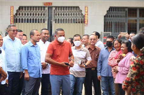 លោកឧត្តមសនីយ៍ឯក ស ថេត ៖ ណែនាំប្រជាពលរដ្ឋត្រូវនៅឱ្យឆ្ងាយពីគ្រឿងញៀន