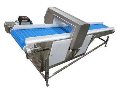Gayatri Metal Detector Conveyor At ₹ 210000 In Ahmedabad Id