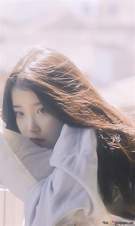 Adorable Korean Actress IU Lee Ji Eun 4K Wallpaper Download