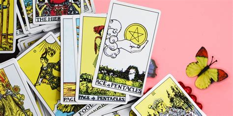 Jessica Dore S Tarot Readings Are Like Mini Therapy Sessions YourTango