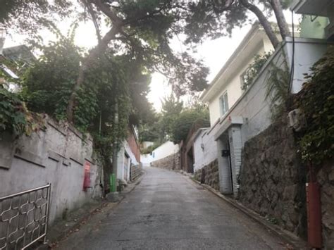 방공호용 부암동 집집마다 지하실이 있는 뜻밖 이유 더오래