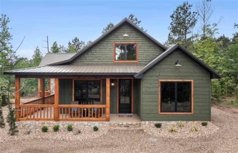 Cozy Tiny Cabin In The Forest Cabin House Colors Green Cabin