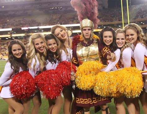 Cheerleader Of The Week Lauren Sports Illustrated