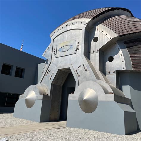 Visiting The Oakley One Icon Hq Foothill Ranch Archivology