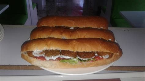 Chishiir شیرینی دانمارکی که با نام شیرینی گل محمدی هم شناخته می شود