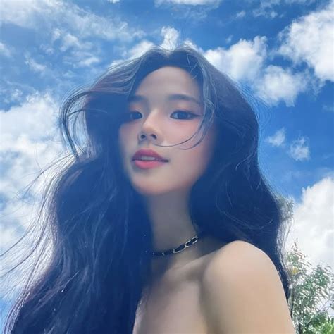 𝗖𝗔𝗜 𝗪𝗘𝗡 🥬🦟 Caiiii Wen • Threads Say More