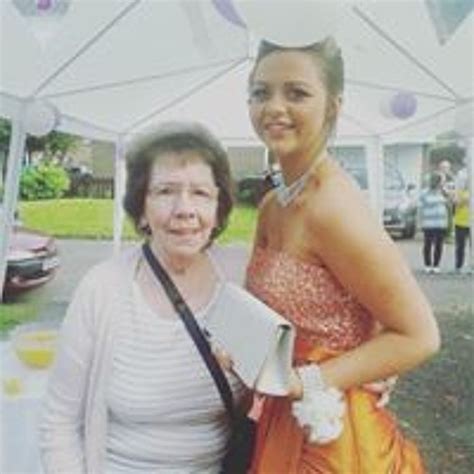 Stream Emma Docherty Music Listen To Songs Albums Playlists For