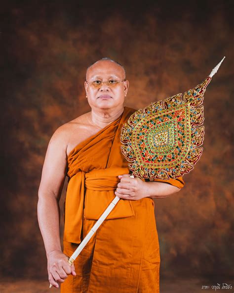 Lunan Rabbit รับถ่ายภาพ 🙏 ถวายมุทิตาสักการะ 🙏 พระเดชพระคุณพระเทพวัชรสิทธิเมธี รศ ดร เจ้าคณะ