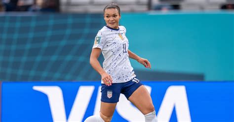 Who Is The Uswnts Sophia Smith Popsugar Fitness Uk