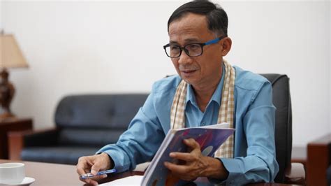 លោក យ៉ង សាំងកុមារ៖ បញ្ហា ធំ របស់ កសិករ ធ្វើ ស្រែ គឺ ប្រាក់ចំណេញ Tnaot