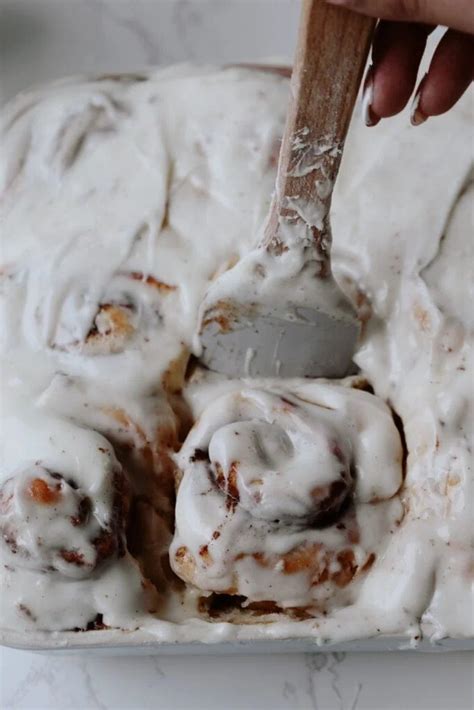 Cinnamon Rolls With Cream Cheese Frosting Shreyas Kitchen