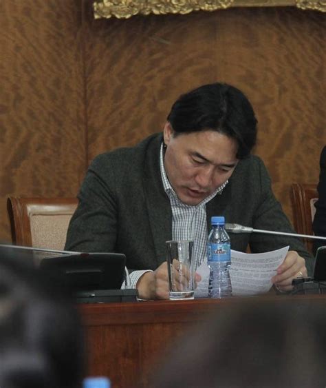 Шинээр томилогдож байгаа СЕХ ны гишүүдээс өөрсдийнхөө эрхийг хэрхэн хамгаалуулахыг л гишүүд