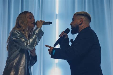 Roxolana Хочу донести підліткам що народні традиції це класно і прикольно Інтервю з України