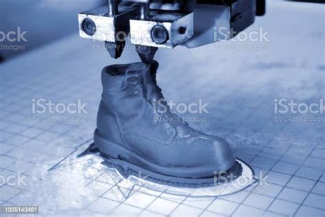 3d 프린터는 용융 플라스틱 블루 클로즈업의 형태를 인쇄합니다 0명에 대한 스톡 사진 및 기타 이미지 0명 3차원 인쇄 3차원 형태 Istock