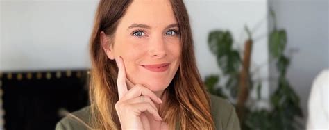 Isabelle Cougnaud Avis Formation Linkedin Et Instagram