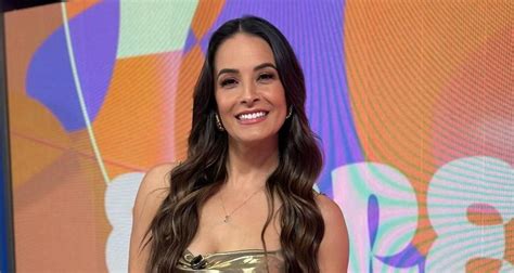 Gina Holgu N Anuncia Que Est Embarazada Uniradio Informa