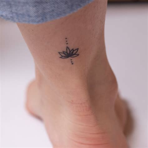 Micro Mini Tattoos Will Micro Tattoos Fade Heres What We Know