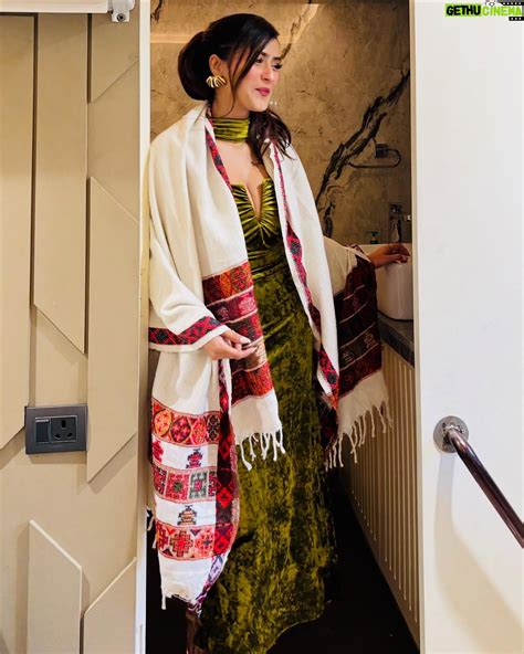 Shambhavi Singh Gethu Cinema