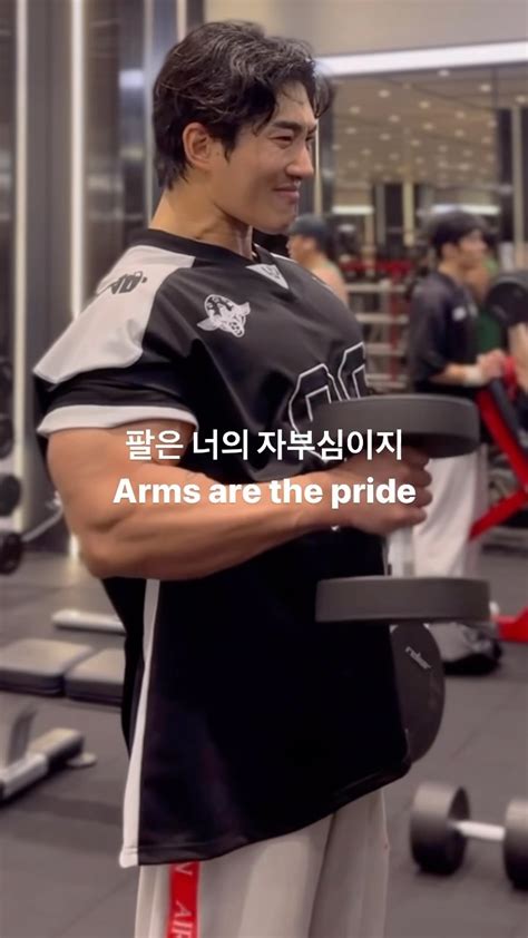 서초동 fly gym and golf 역삼동 팔월愛요가필라테스 대표 wbff muscle model pro 190 0cm
