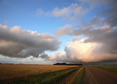 Thunderhead Background Images Hd Pictures And Wallpaper For Free