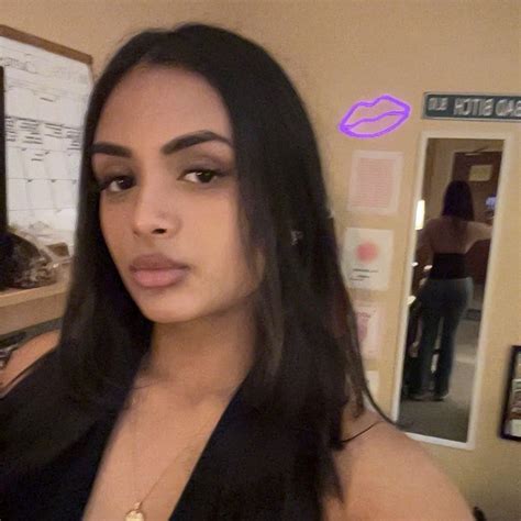 Aarya Aaryamm Snapchat Stories Spotlight And Lenses