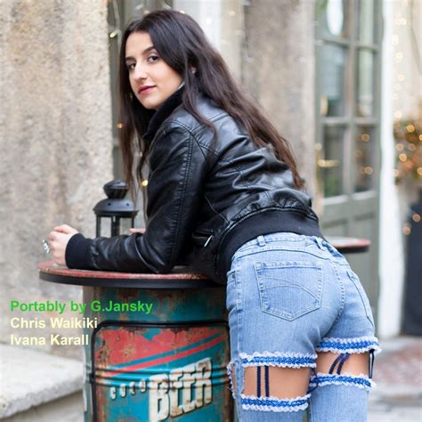 Dora Diamant Portablyart