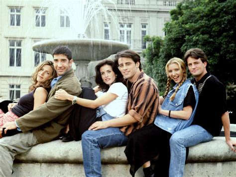 Lisa Kudrow Recalls Struggling Playing Phoebe On Friends