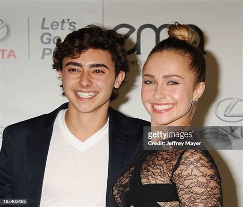 Hayden Panettiere Images Photos And Premium High Res Pictures Getty