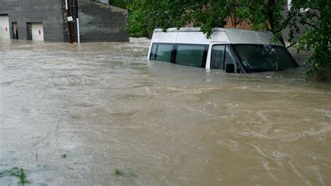 Fransa'da aşırı yağış sele neden oldu - Gündem Kıbrıs Gazetesi - Kıbrıs ...