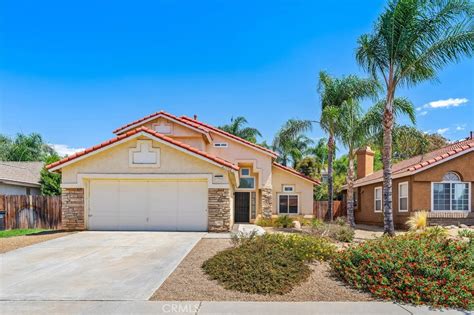 27552 Via Real Menifee Ca 92585 Redfin