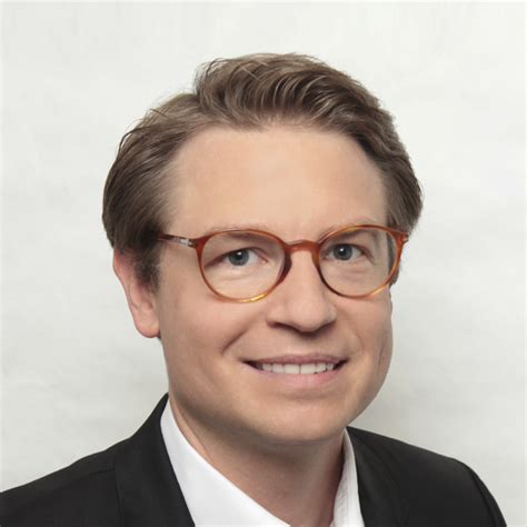 Tobias Ripka Wellington Uk Professional